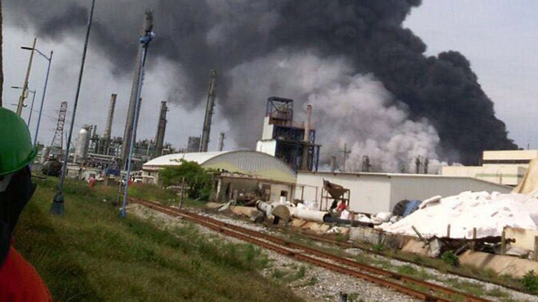 30 muertos en explosión en planta petroquímica Pemex en México – Diario ...